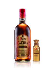 Ron Viejo de Caldas - 1.000ml + Shot 50ml - Licores Quindío - Sede Cali